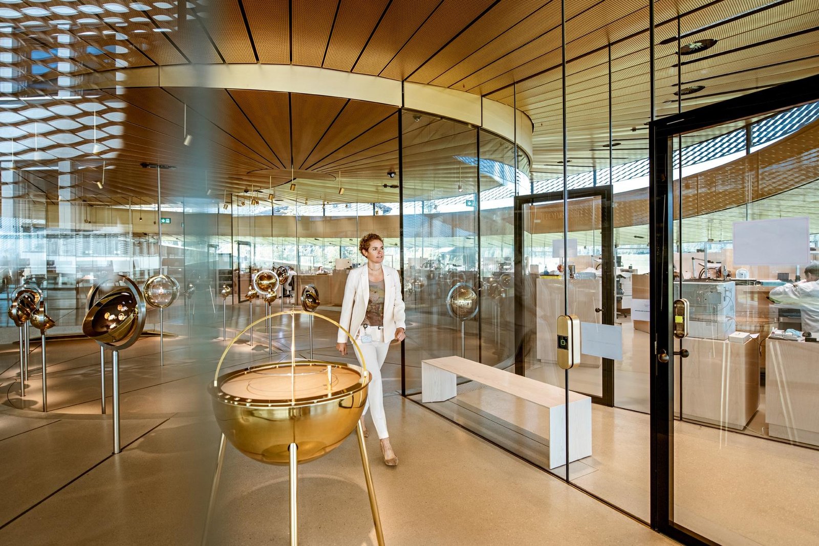 The Return of Classic Elegance: Ultra-Luxury Australian Watches Making ...