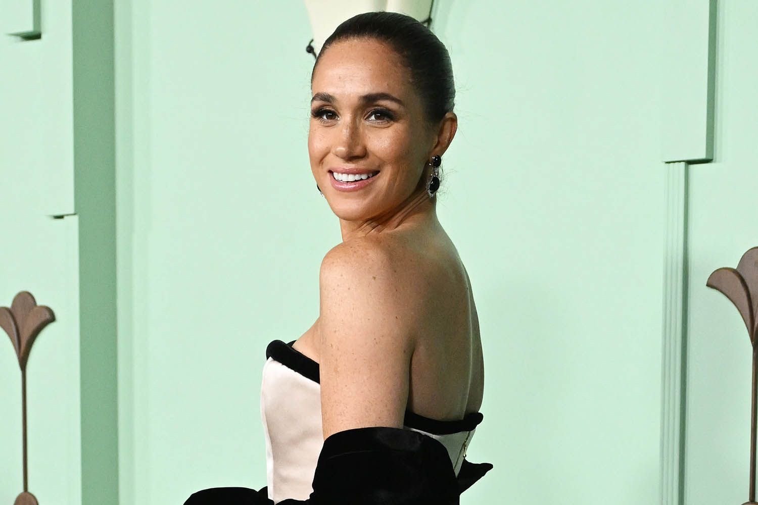 Celebrity Style as Luxury PR: Meghan Markle's Gala Sparkle - KODARI ...